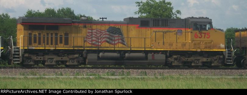 UP 6375, engineer's side